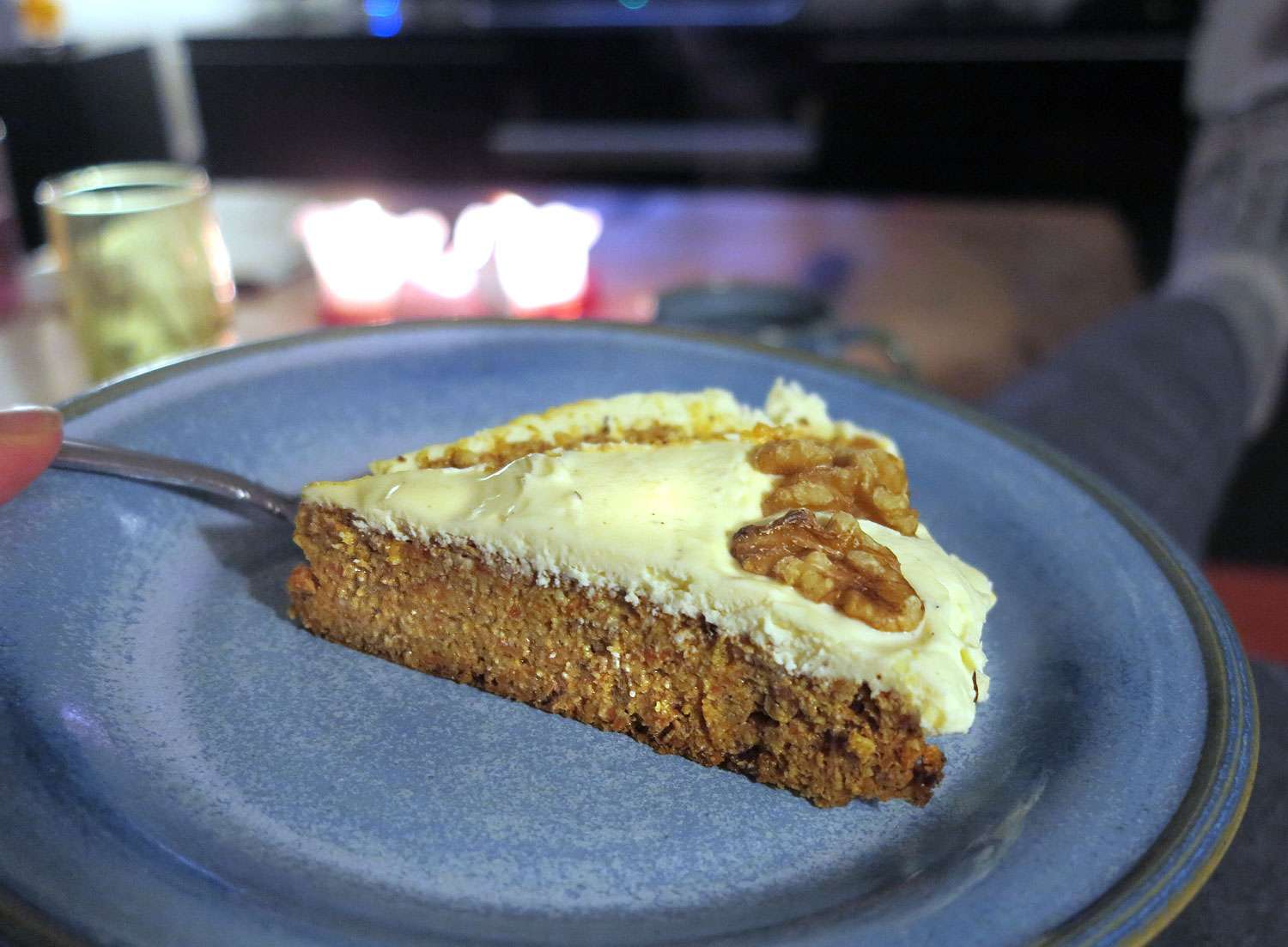 Saftig glutenfri morotskaka – recept till Morotskakans dag