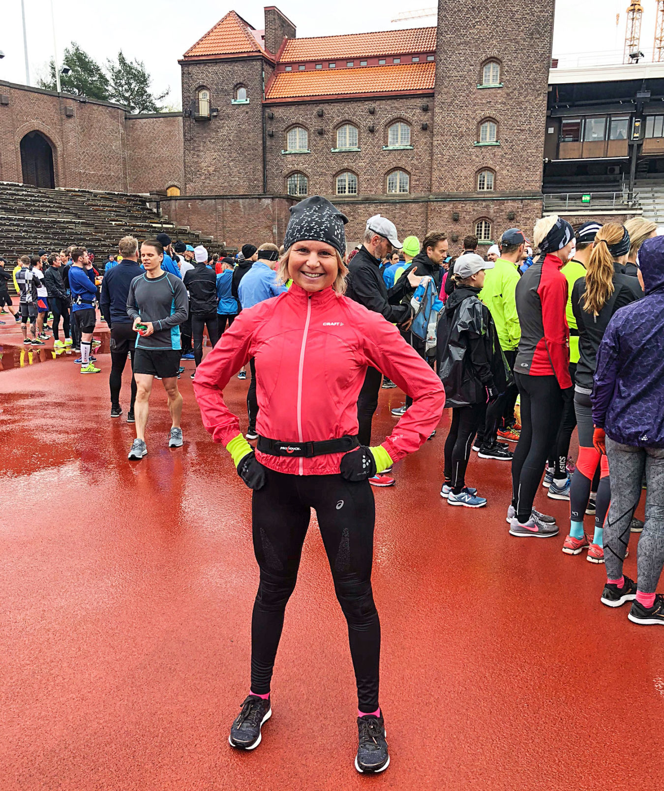 Fördelar du får av att springa i grupp – 29 km längs Stockholm Marathon ...