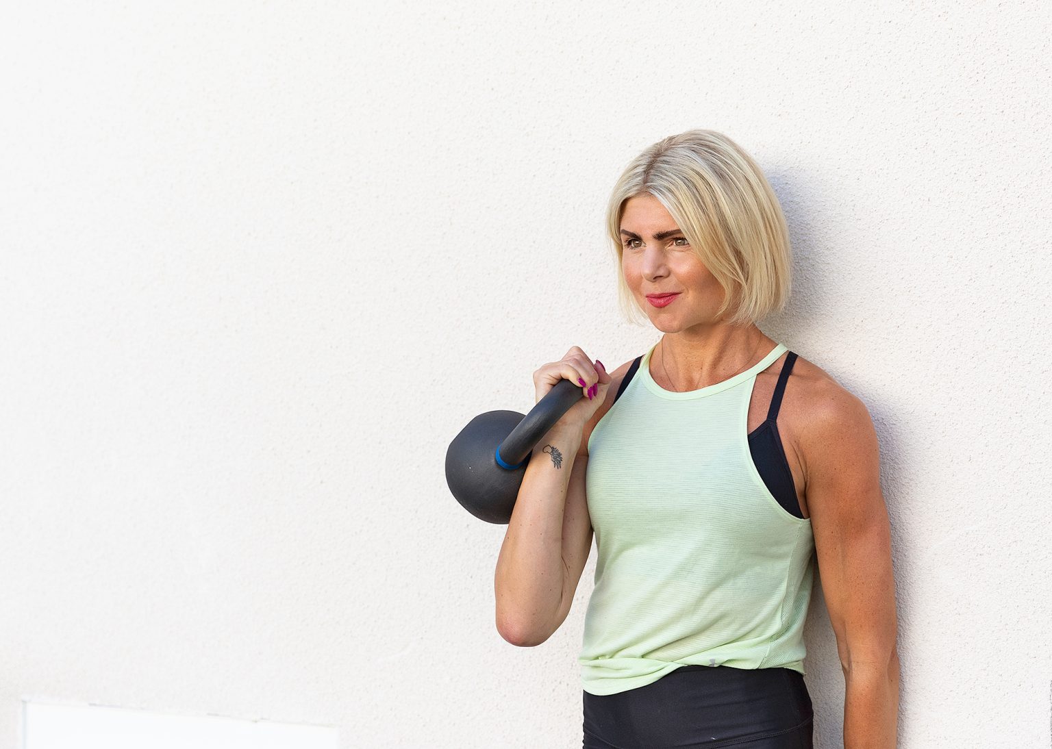 KETTLEBELL 2.0 – program med 8 kettlebellövningar för hela din kropp ...