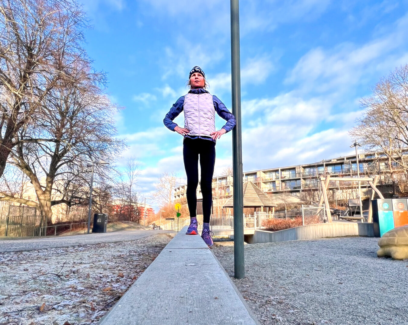 "3 dip" - triset för att stärka höften, knän, fotleder - Anna Jonasson ...